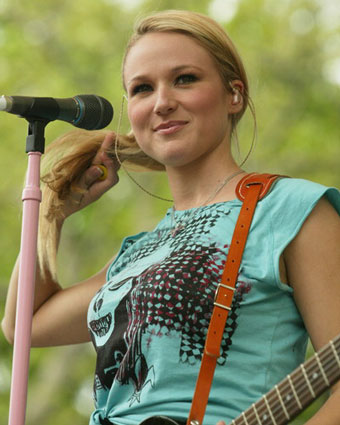 Artist Profile - Jewel - Pictures