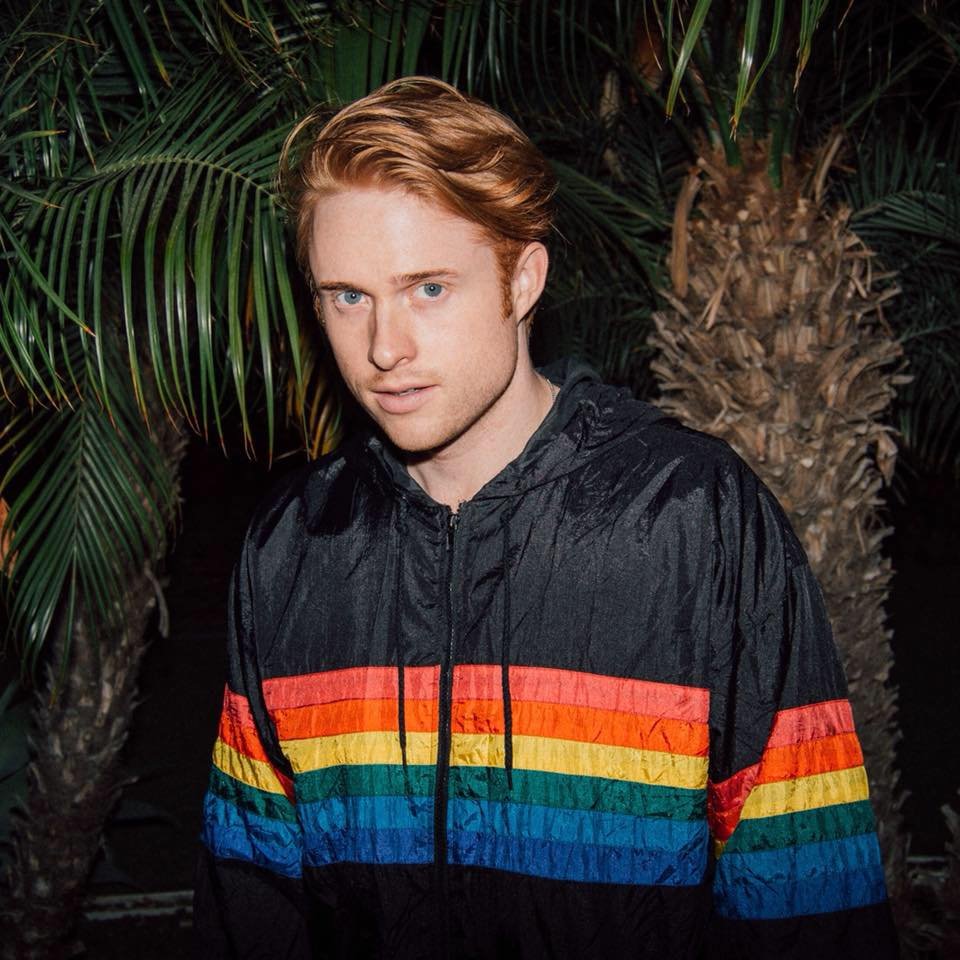 Artist Profile - Jake Hays - Pictures