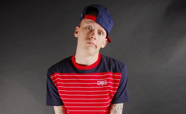Artist Profile - MGK - Pictures