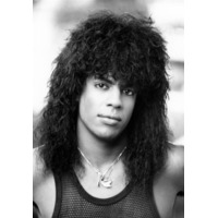 Artist Profile - Tony Macalpine - Pictures