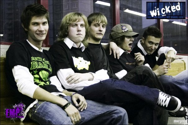 Artist Profile - Wicked - Pictures