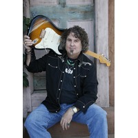 Artist Profile - Jeff Strahan - Pictures