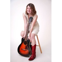 Artist Profile - Rachael Davis - Pictures