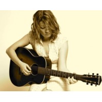 Artist Profile - Rachael Davis - Pictures