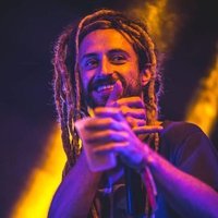 Artist Profile - ARI - Pictures