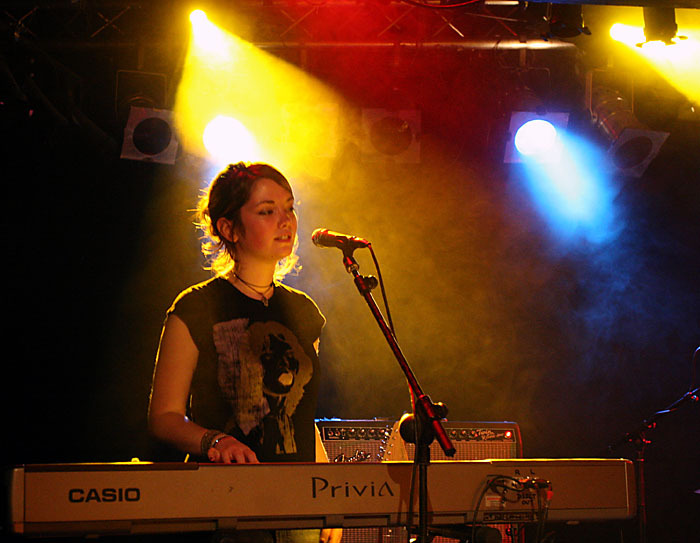 Artist Profile - Kate Taylor - Pictures